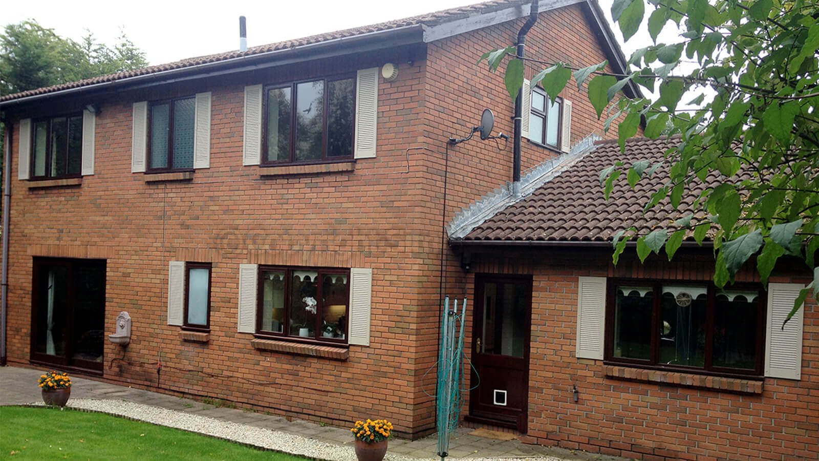 Custom Traditional Louvre Decorative Exterior Window Shutters | Simply ...